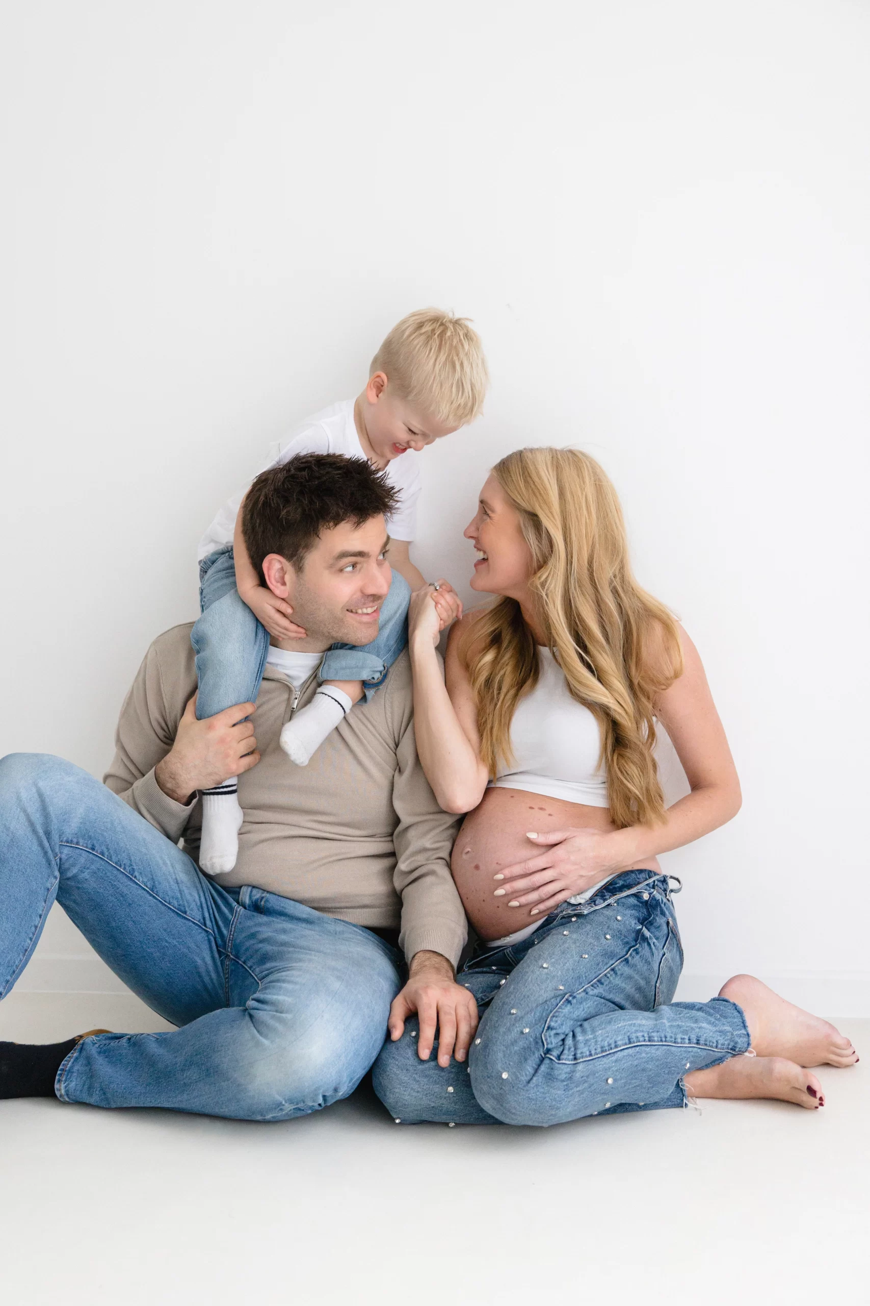 Maternity, Newborn & Family Photographer in Hertfordshire | Megan ...